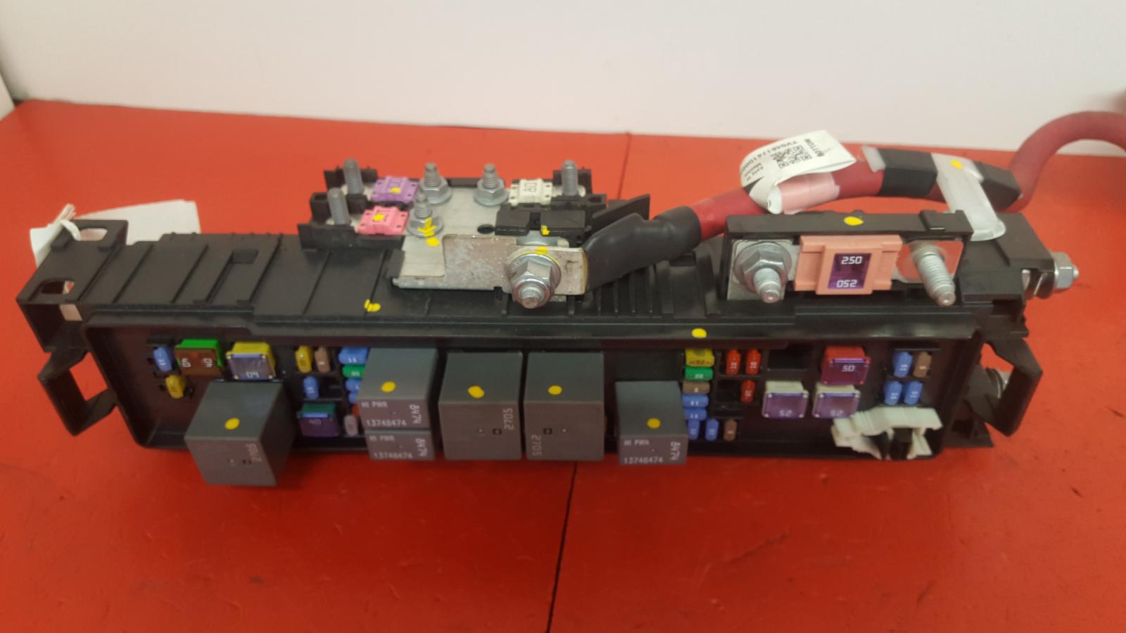 Fuse Box Model X Tesla 2017