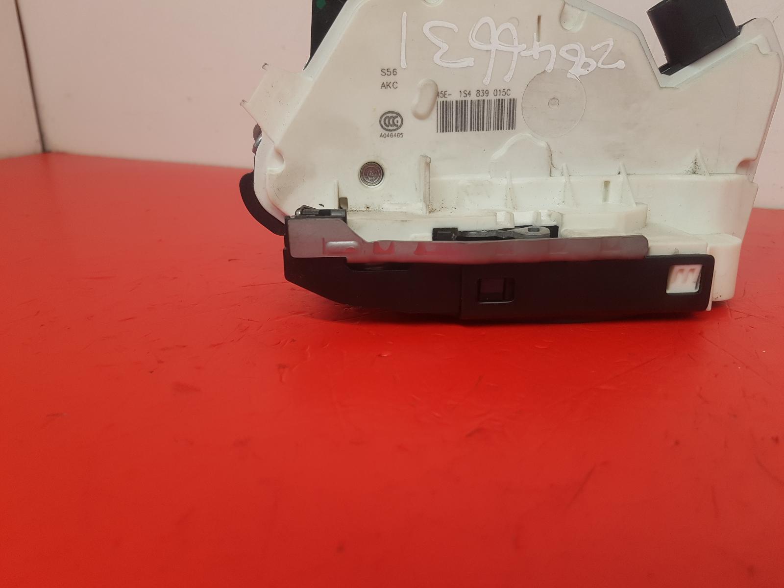 Door Lock Assembly Up Volkswagen 2016