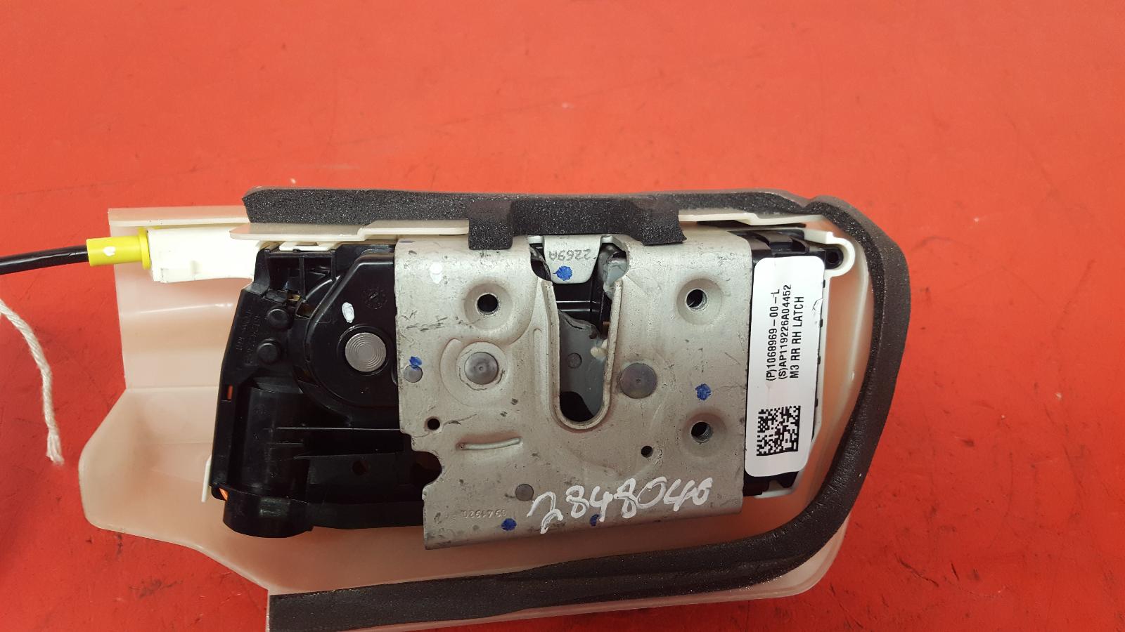 Door Lock Assembly Model 3 Tesla 2019