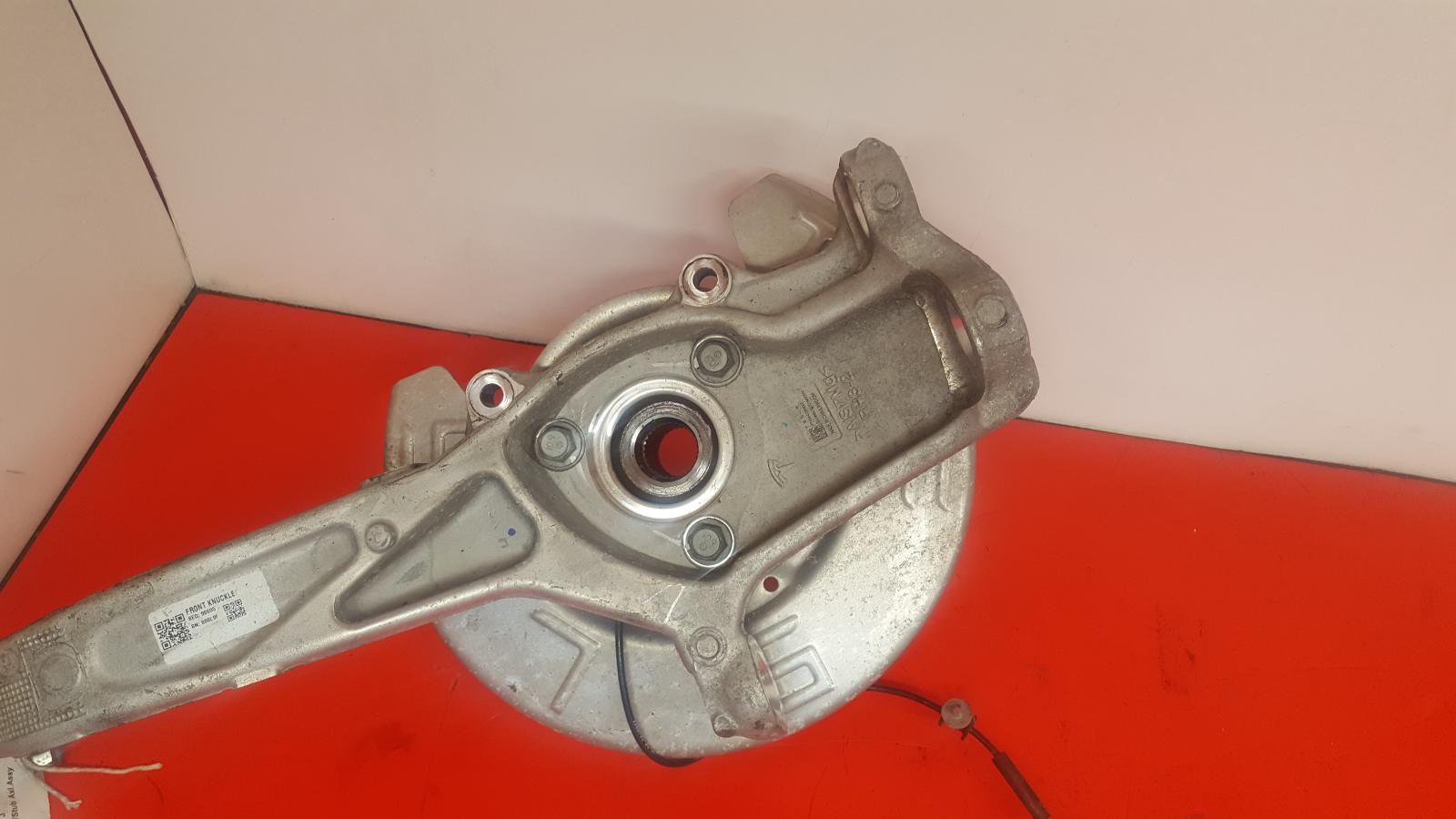 RF Hub/Stub Axle Assembly Model 3 Tesla 2021