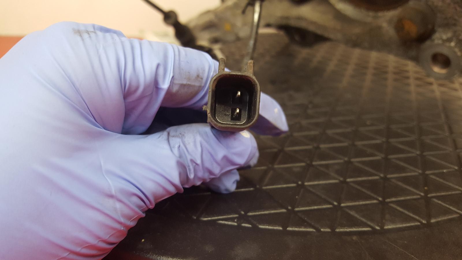 RF Hub/Stub Axle Assembly Astra Vauxhall 2012