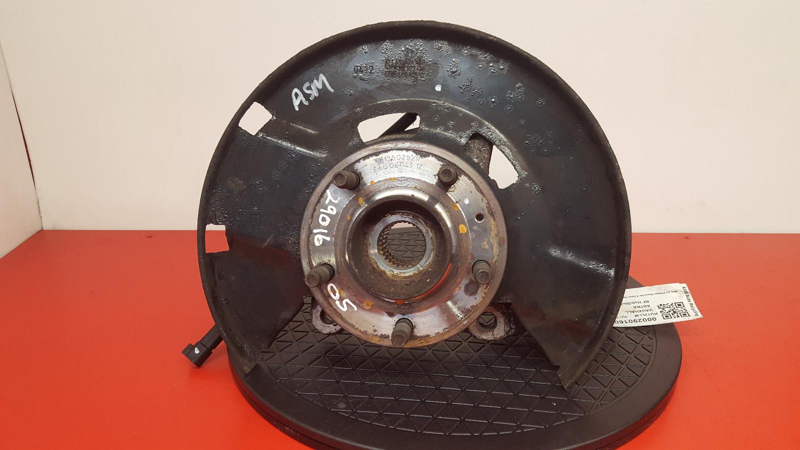 RF Hub/Stub Axle Assembly Astra Vauxhall 2012