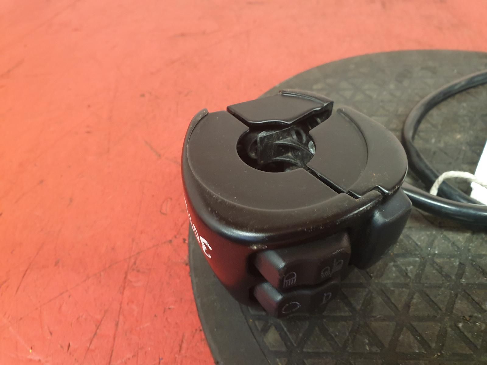 LH Switch Gear Xl1200x Harley Davidson 2018