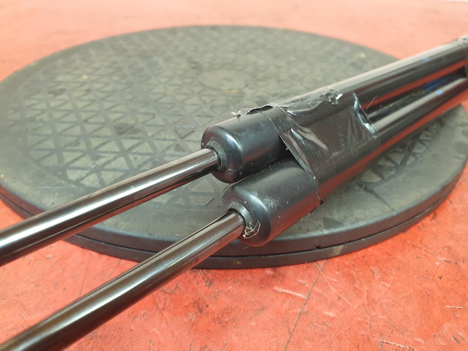 Hatch Strut/Shock Zs Mg 2020