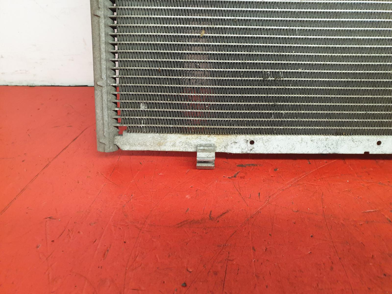 Condenser Fiesta Ford 2015