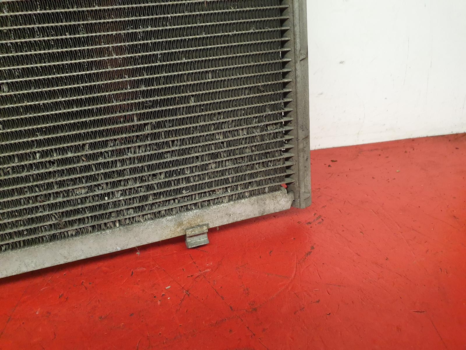 Condenser Fiesta Ford 2015