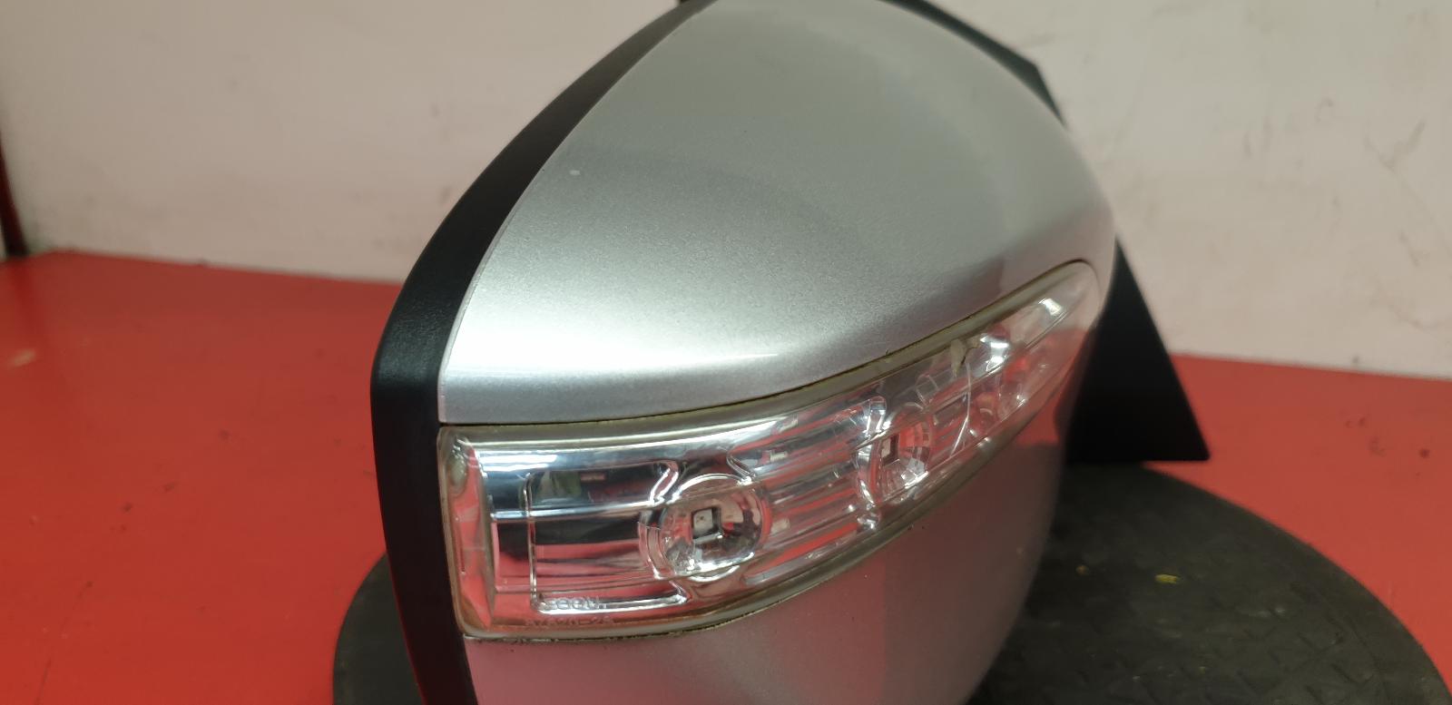 R Door Mirror Ix35 Hyundai 2011