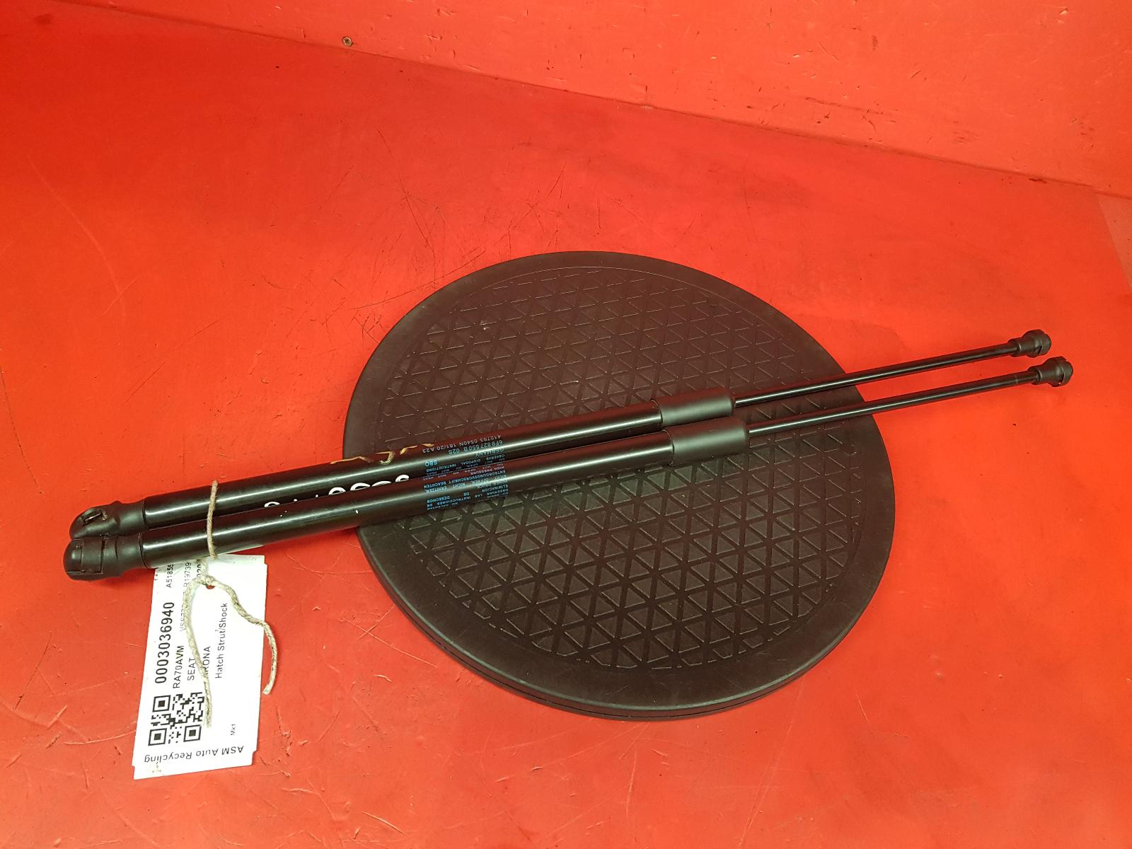 Hatch Strut/Shock Arona Seat 2020