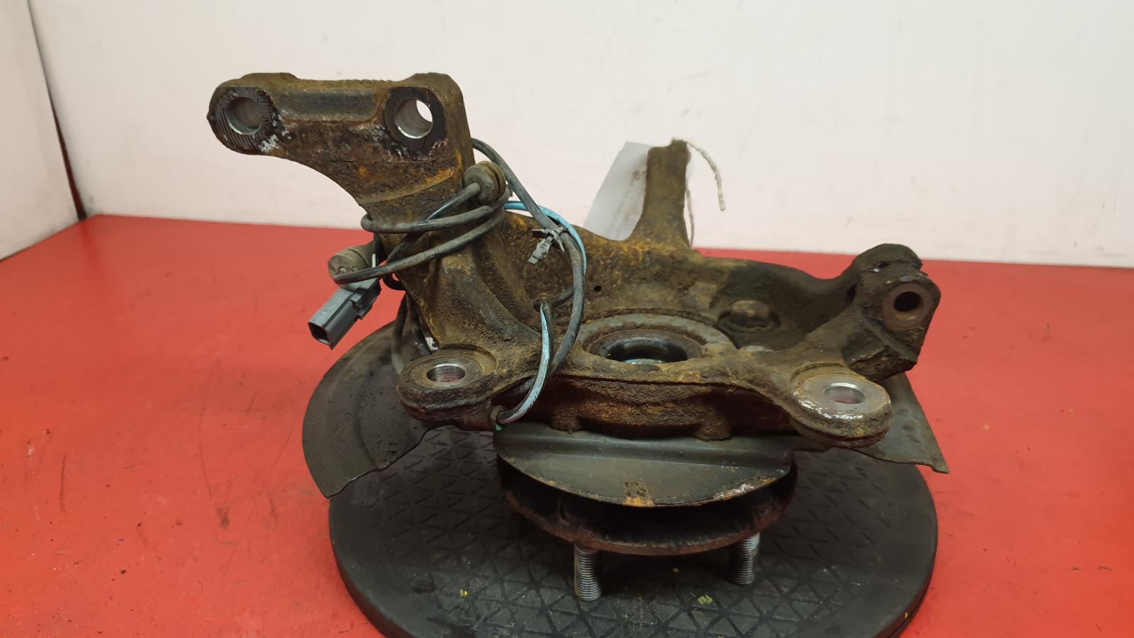 RF Hub/Stub Axle Assembly Pulsar Nissan 2015