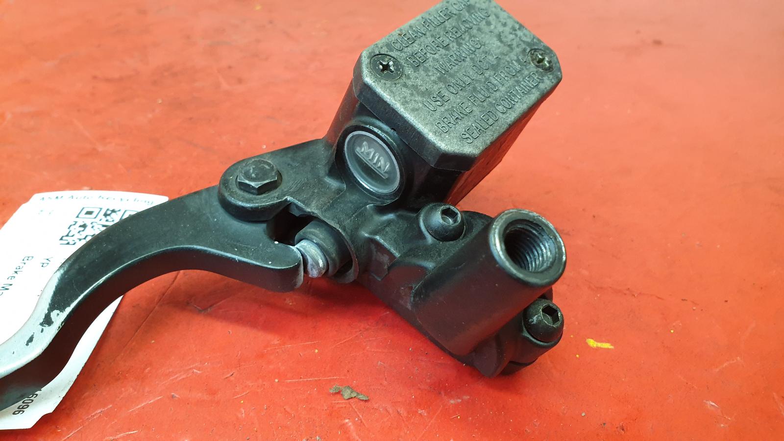 Master Cylinder Yp Yamaha 2015