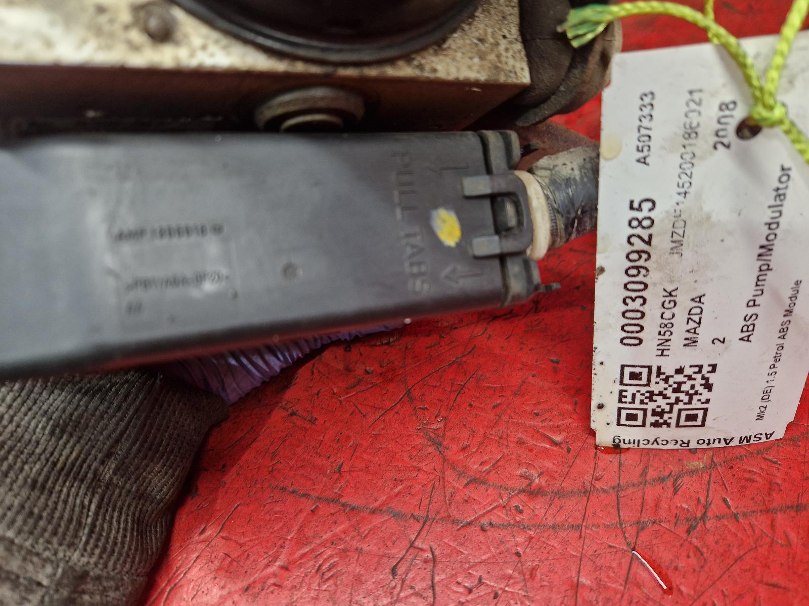 ABS Pump/Modulator 2 Mazda 2008