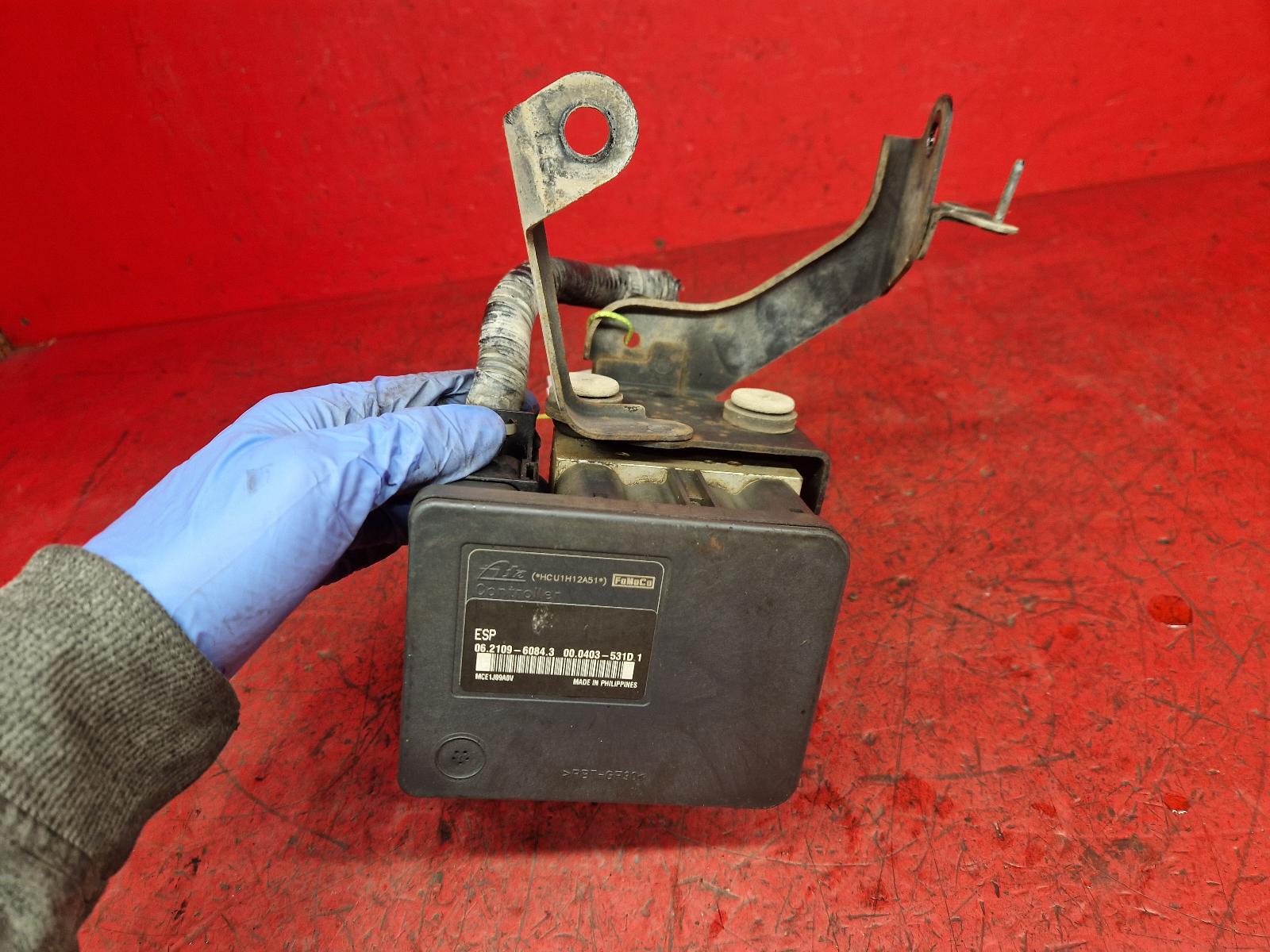 ABS Pump/Modulator 2 Mazda 2008