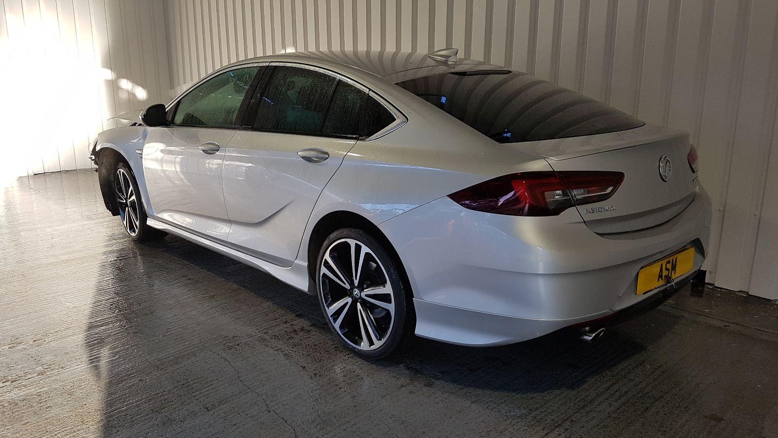Vauxhall Insignia 2018 5 Door Hatchback