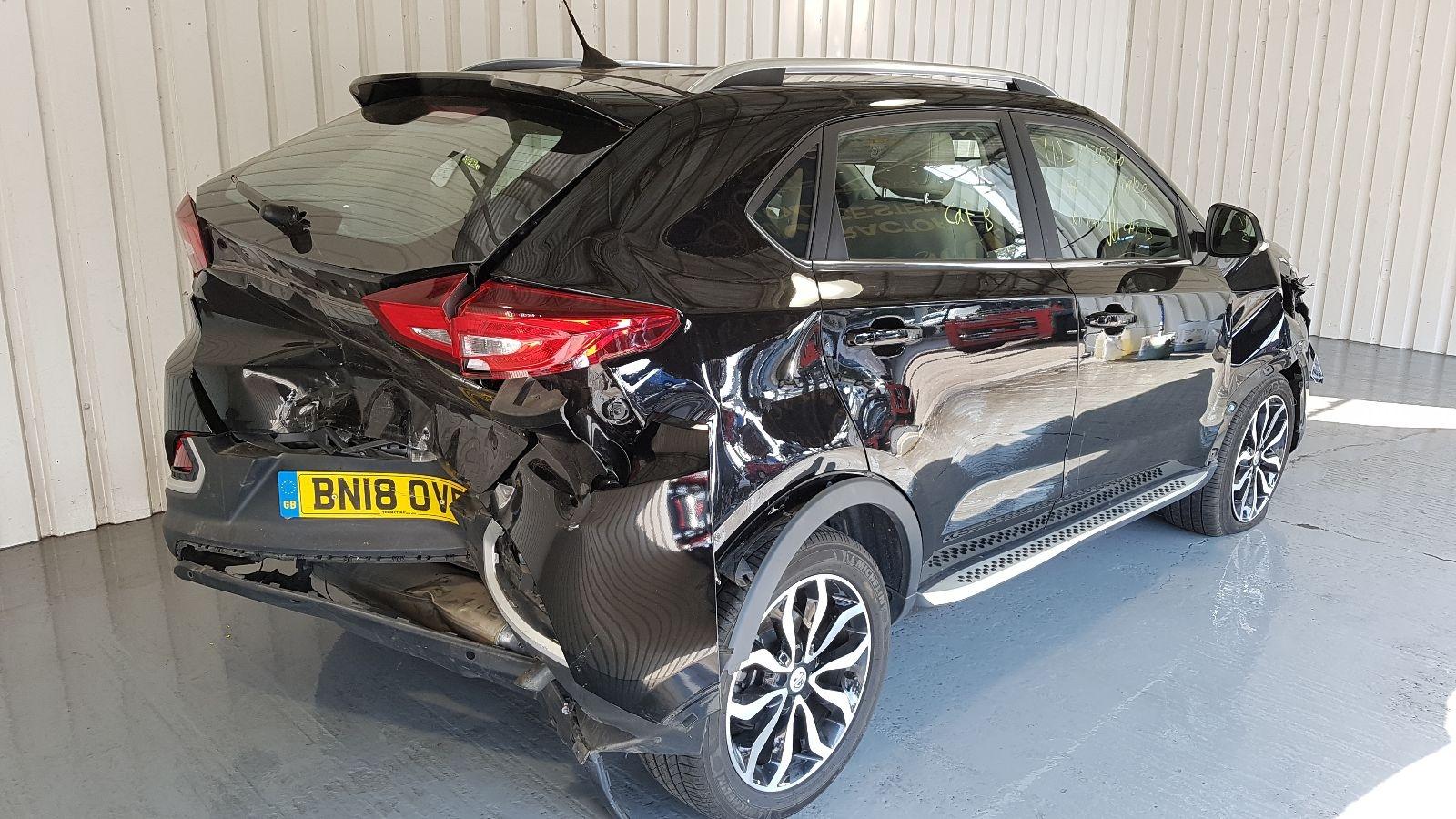 Mg Gs 2018 5 Door Hatchback Breaking