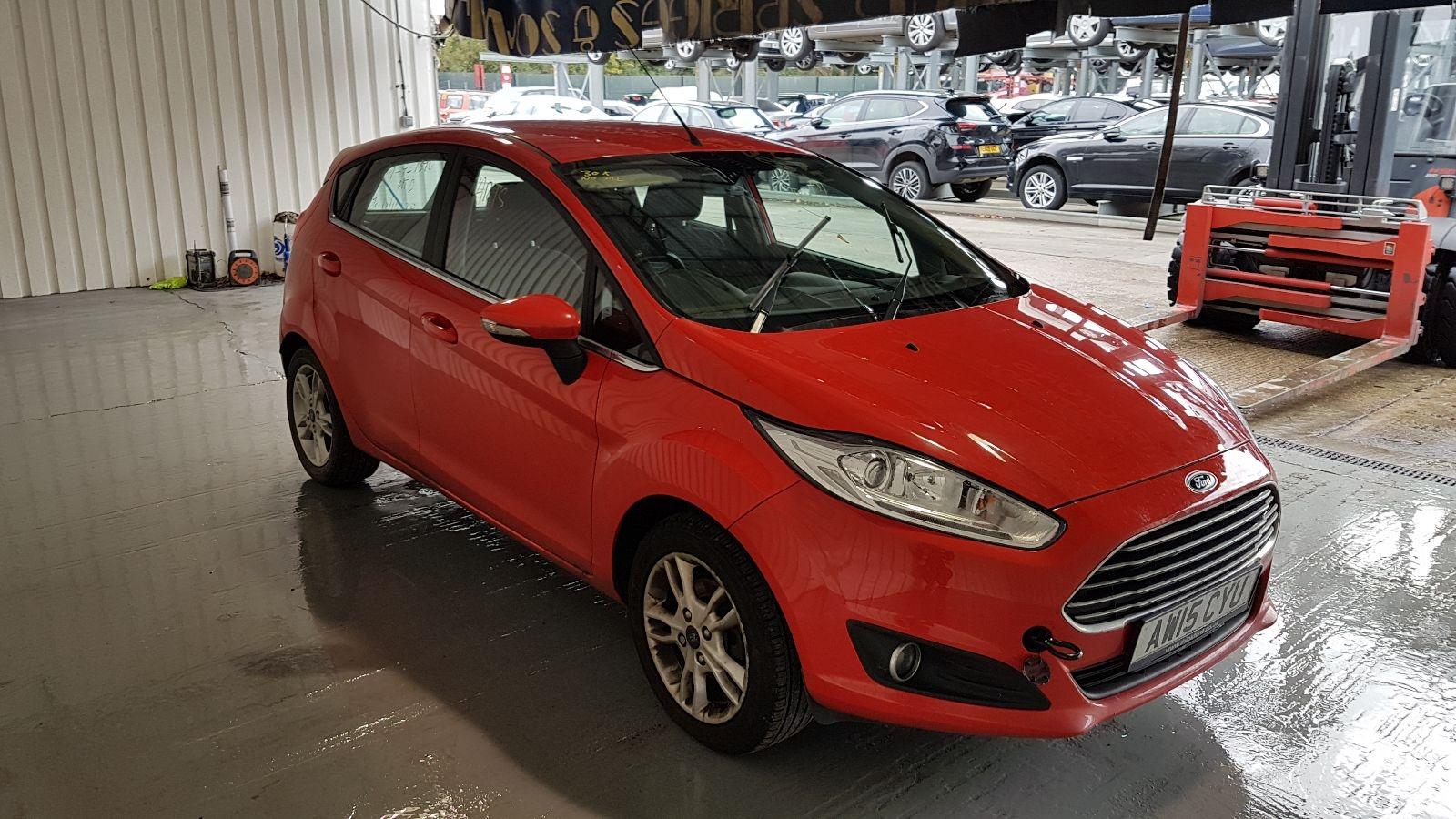 Ford Fiesta 2015 5 Door Hatchback
