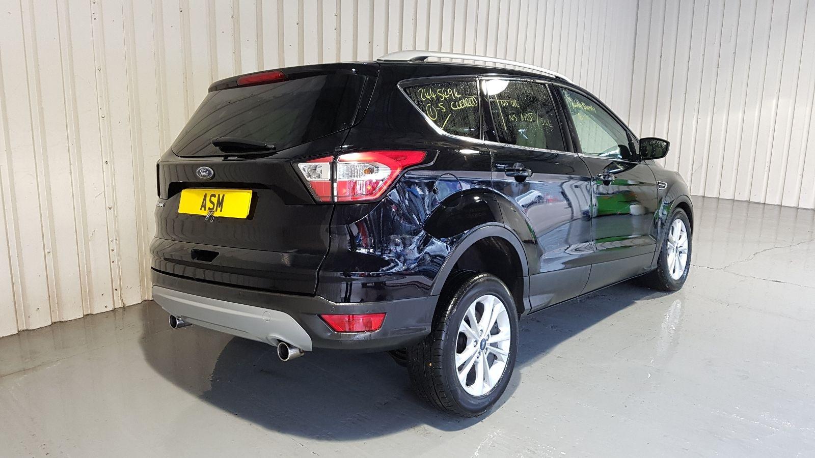 Ford Kuga 2017 5 Door Hatchback Breaking