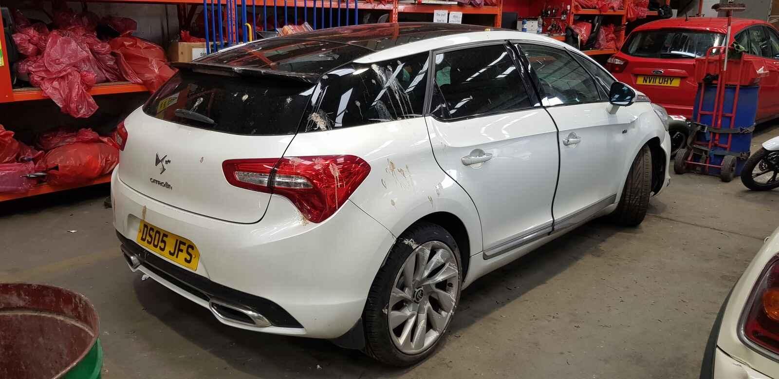 Citroen Ds5 2013 5 Door Hatchback Breaking