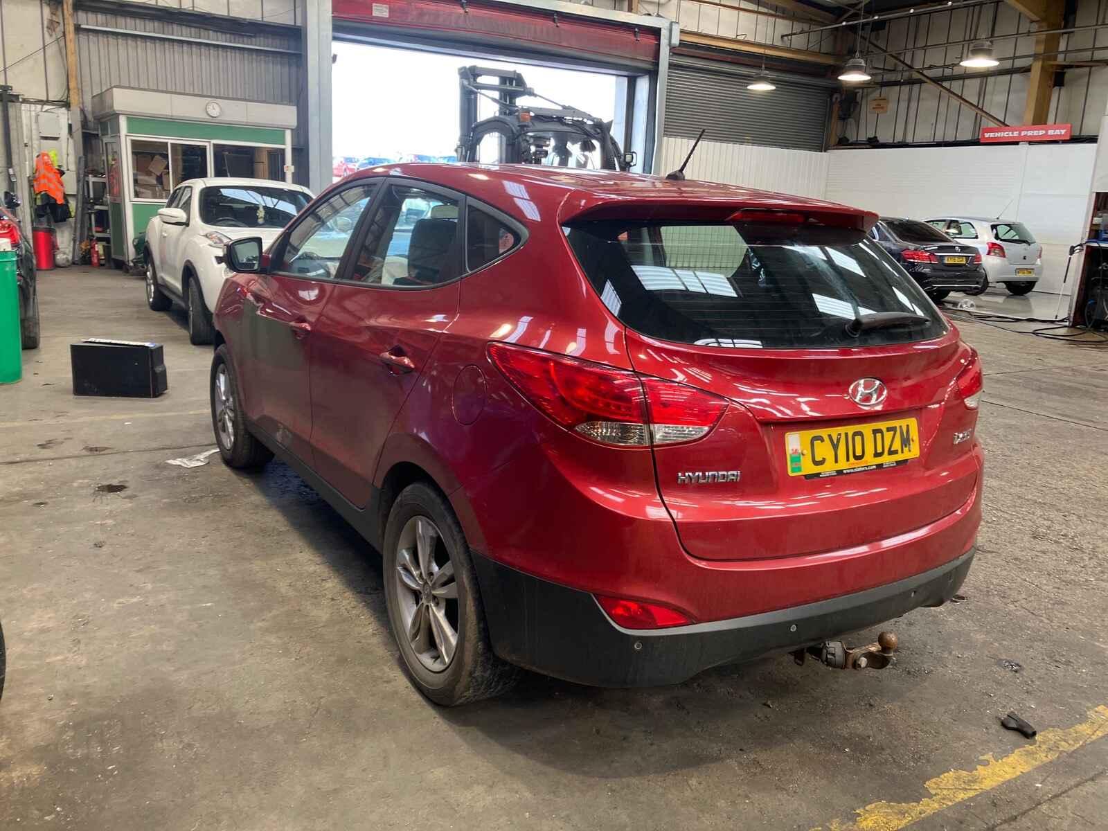 Hyundai Ix35 2010 5 Door Estate Breaking