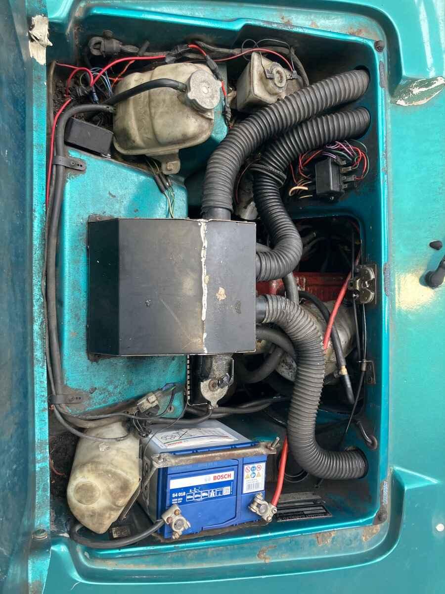 Reliant Robin 1999 Unknown Unknown Breaking