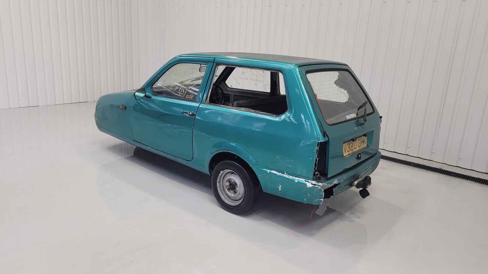 Reliant Robin 1999 Unknown Unknown Breaking