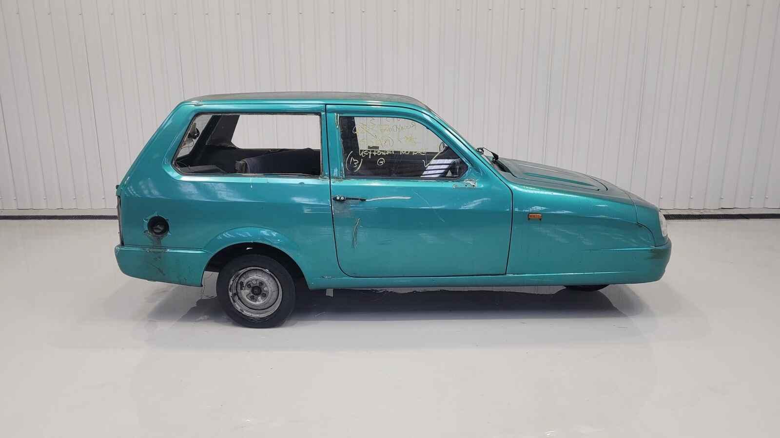 Reliant Robin 1999 Unknown Unknown Breaking